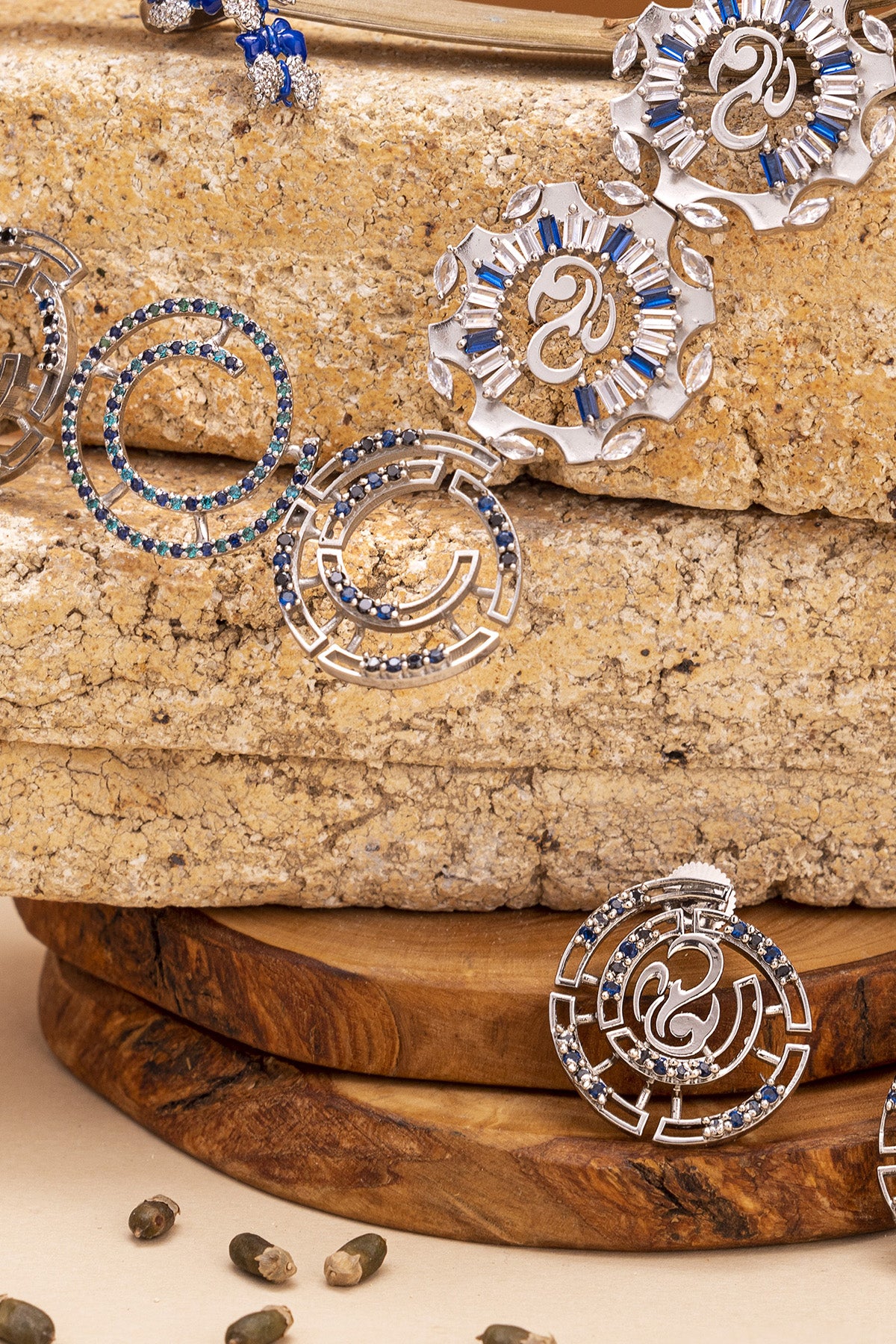 LE CERCLE COMPLETE SET — GAIA by Archie