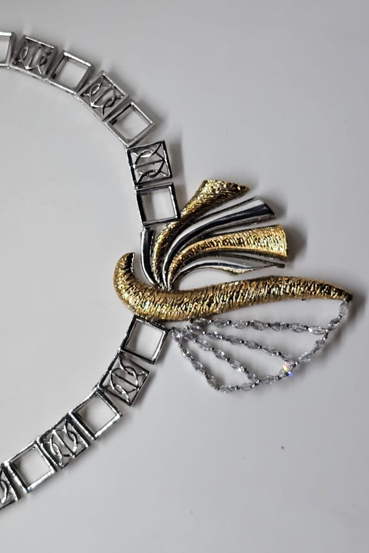 KNIFE EDGE COMPLETE SET — GAIA by Archie